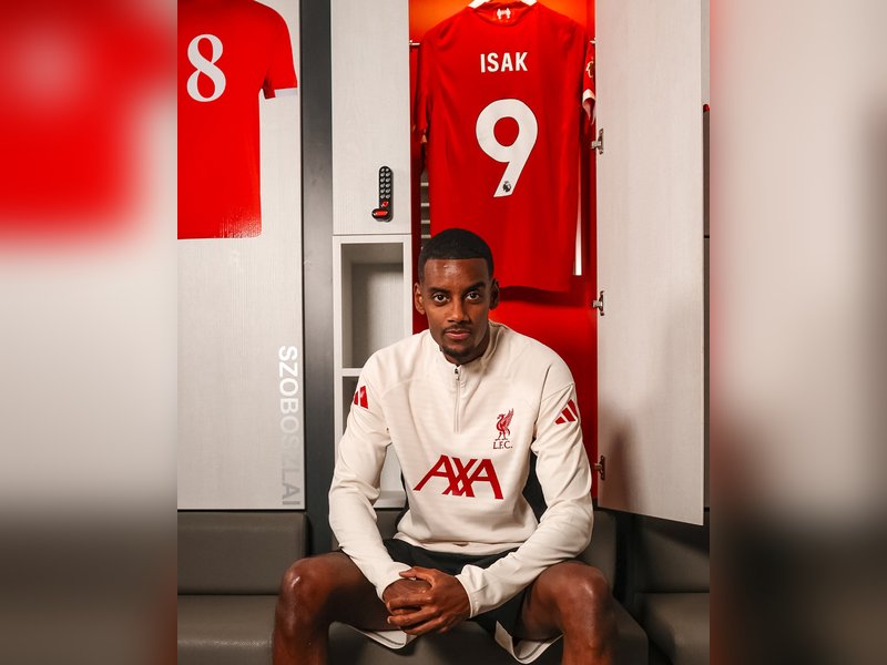 ‘When it doesn’t suit the club, contracts mean nothing’: Joe Hart backs ...