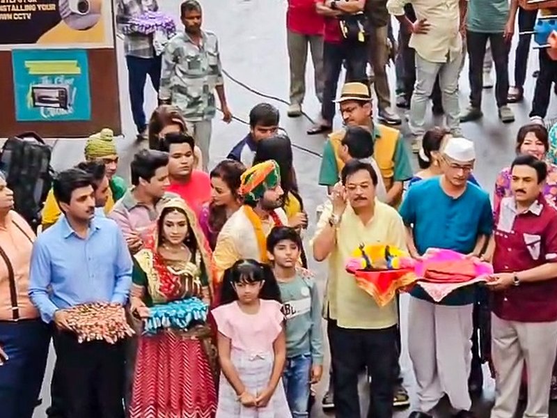 'Taarak Mehta Ka Ooltah Chashmah' cast & crew receive surprise from ...