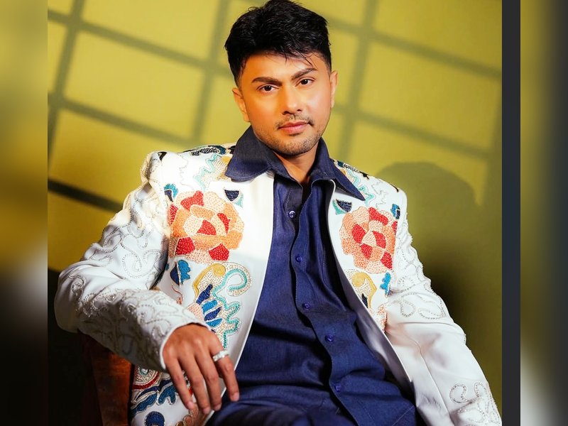 ‘Bigg Boss 19’: Awez Darbar breaks down over ‘fake allegations’ in show