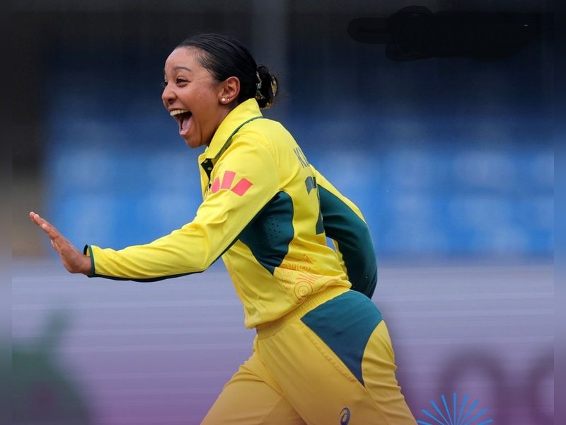 Women's World Cup: Alana King's magical seven-fer wraps South Africa for 97