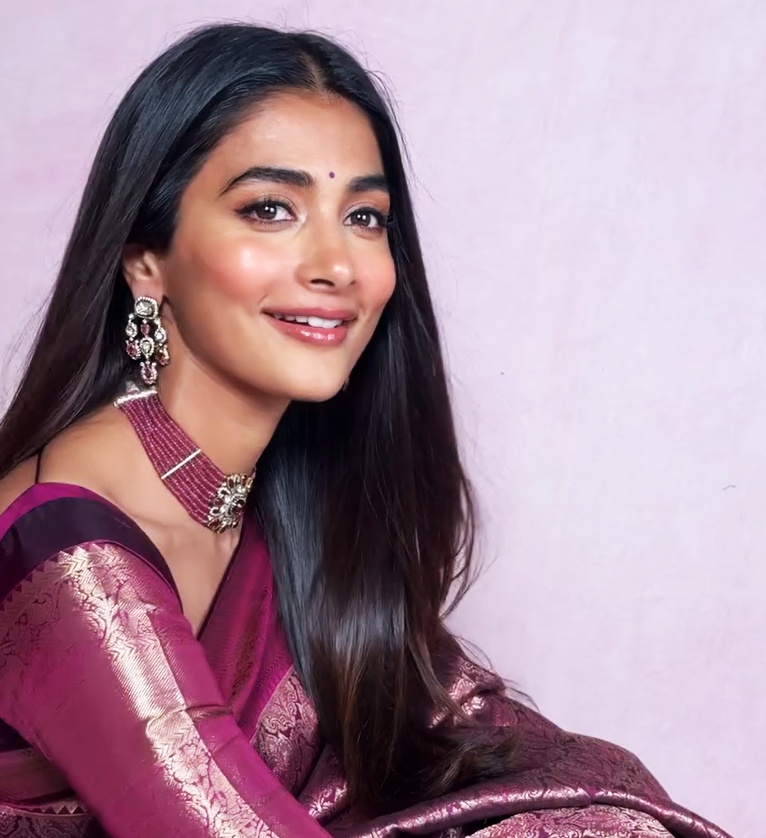 Pooja Hegde Stuns in Kanjivaram Saree – Fans Can't Get Enough ...