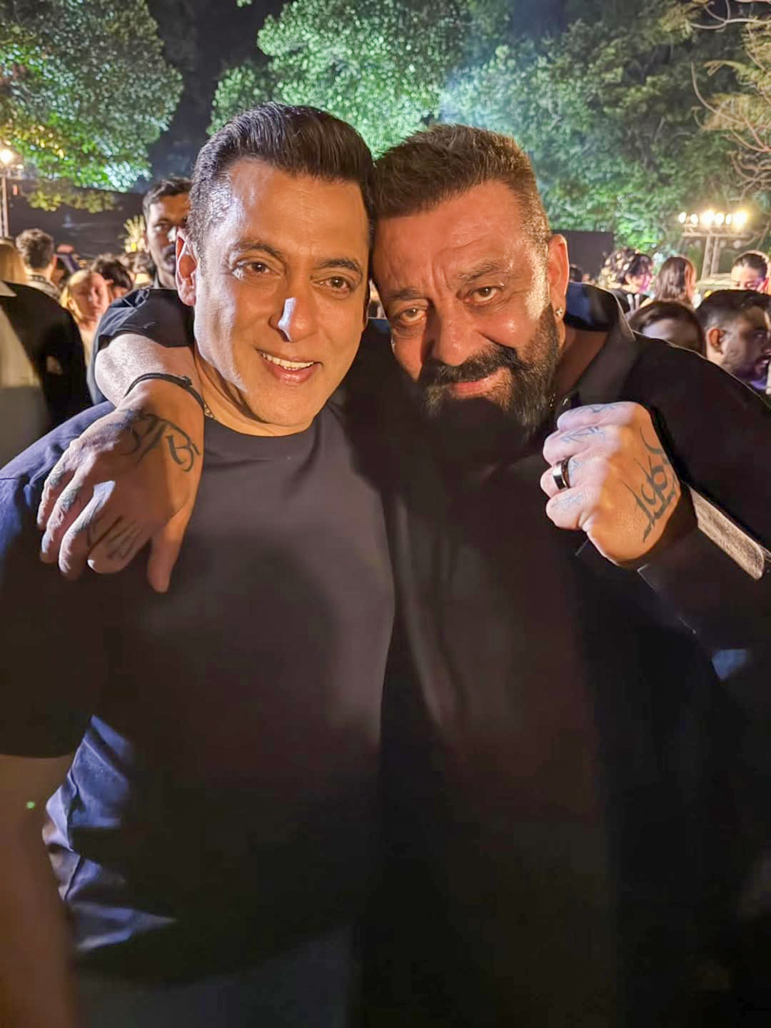 Sanjay Dutt Celebrates Salman Khan's 60th Birthday with Heartfelt ...