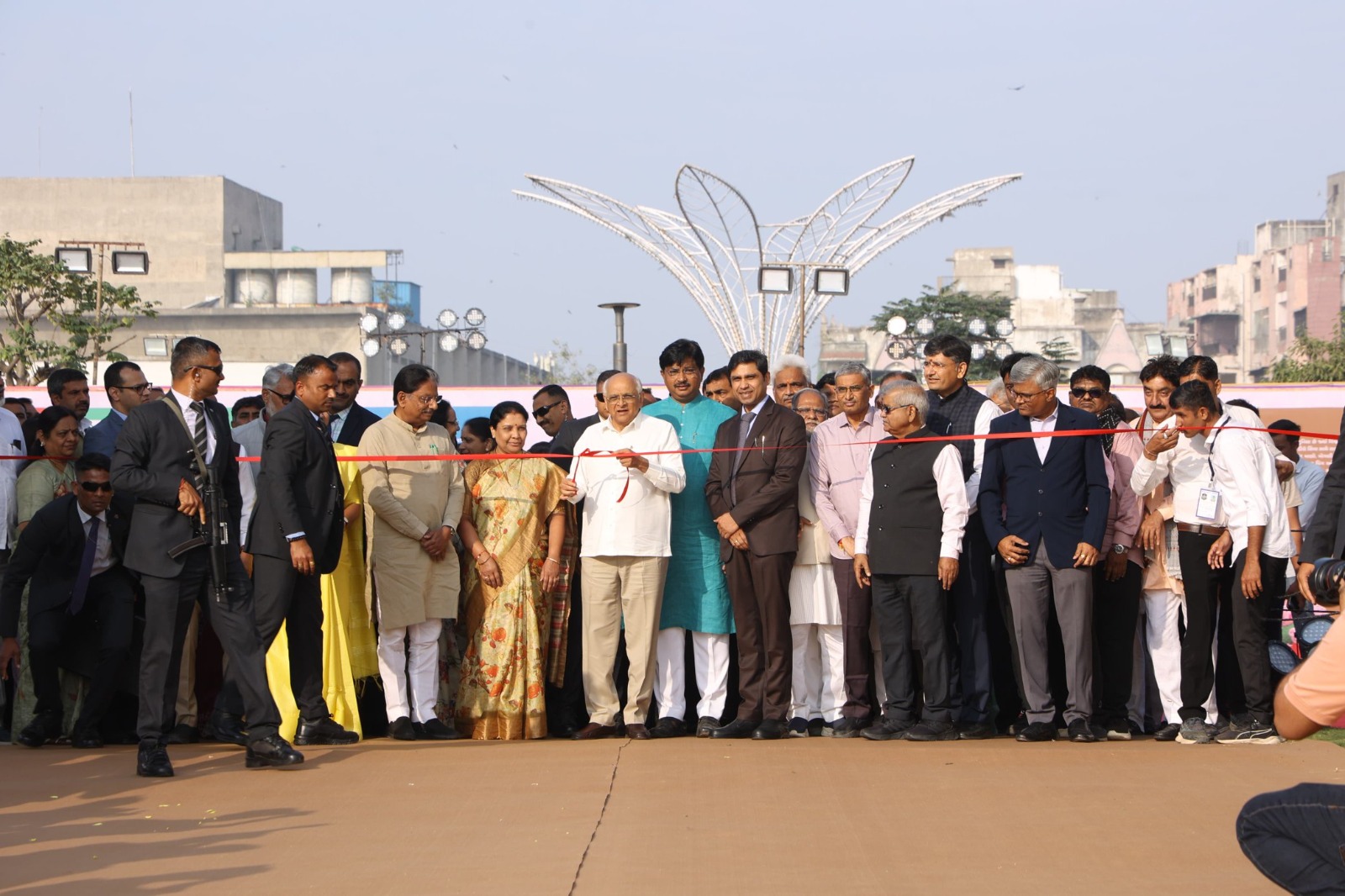 Sabarmati Riverfront Flower Show Showcases India's Ancient Heritage and ...
