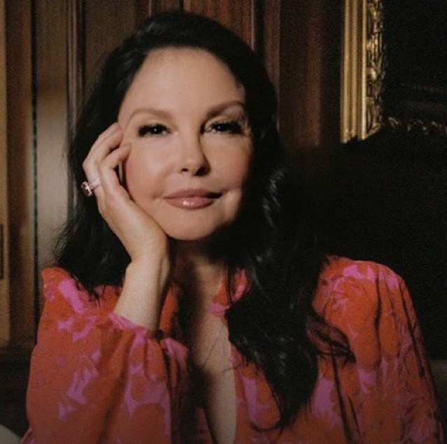 Ashley Judd Critiques Women's Depiction in 1995 Film Heat - Andhravilas.net