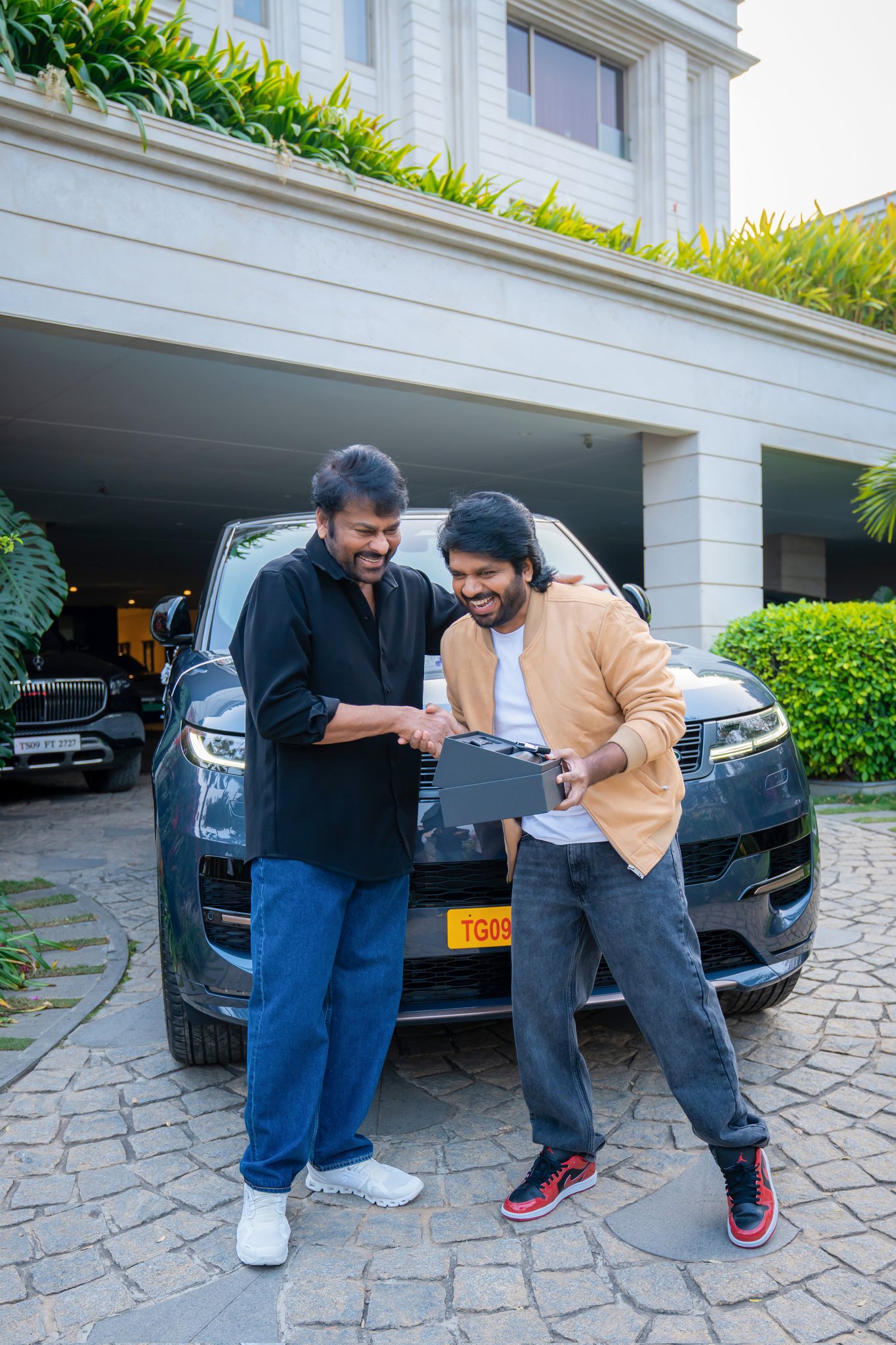 Chiranjeevi Rewards Director Anil Ravipudi with Car Gift After ...