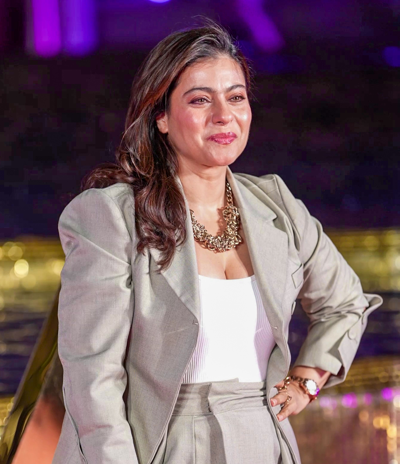 Kajol Calls Dimple Kapadia Evergreen in Heartfelt Birthday Tribute ...