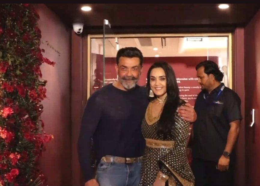 Besties Bobby Deol and Preity Zinta Walk Hand in Hand at Reunion Event ...