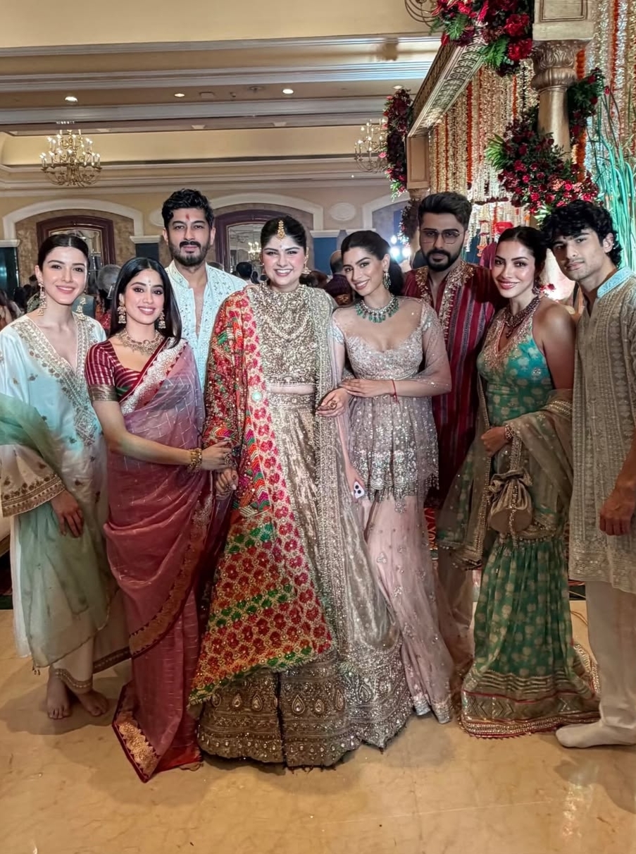 Maheep Kapoor Shares Anshula Kapoor’s Pooja Ceremony Glimpses: Shaadi ...