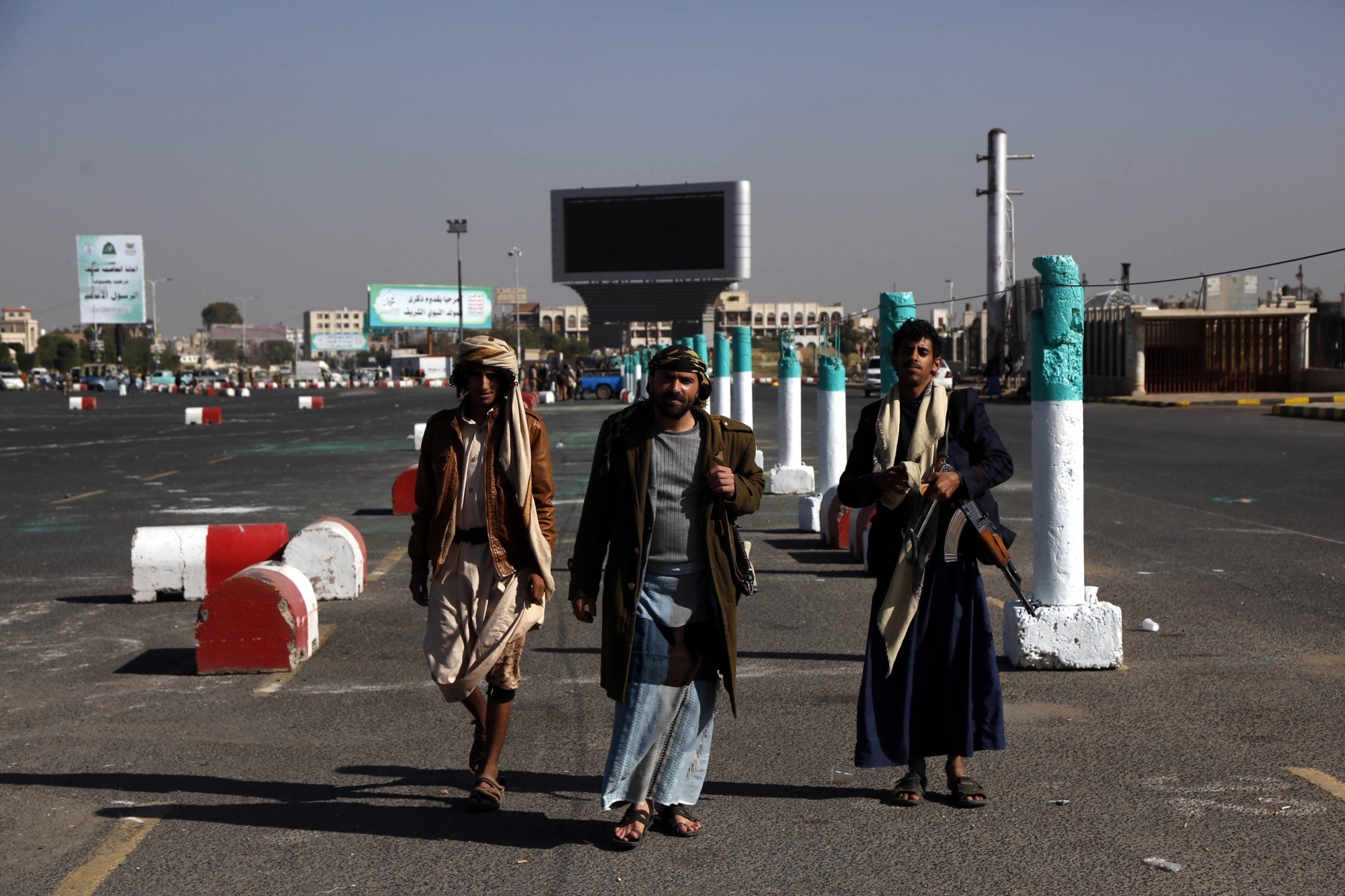 Yemen's Houthi claims responsibility for fresh missile attack on UAE