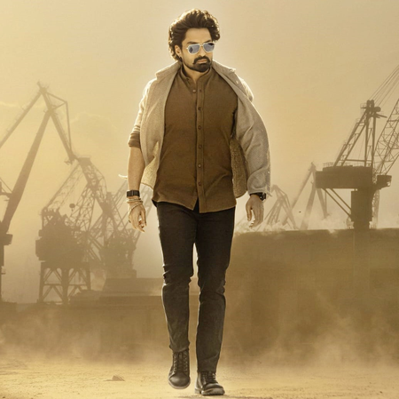 Explosive teaser of Vijayshanthi, Nandamuri Kalyan Ram-starrer Arjun S/O Vyjayanthi released ...